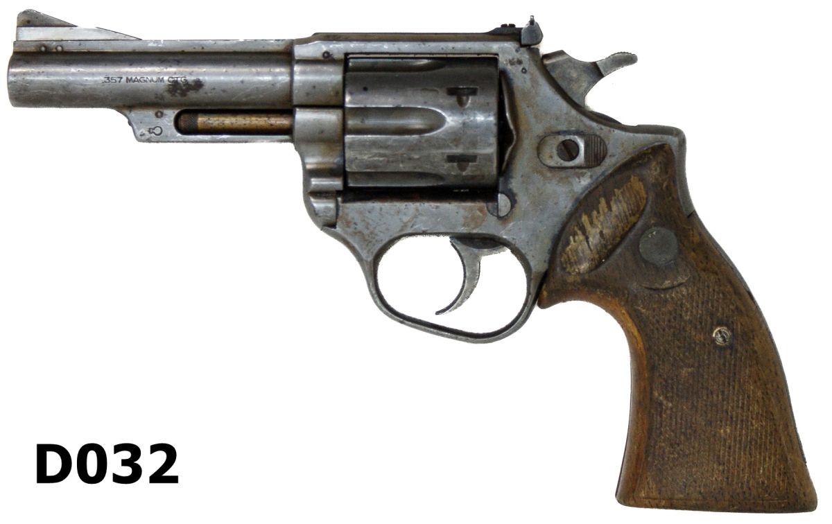 082A-D032-“.357mag Astra 4″” Revolver” – Classic Arms
